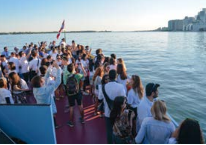 【カナダ・語学学校】ILAC 高校生英語コース - Connect Study 海外留学センター