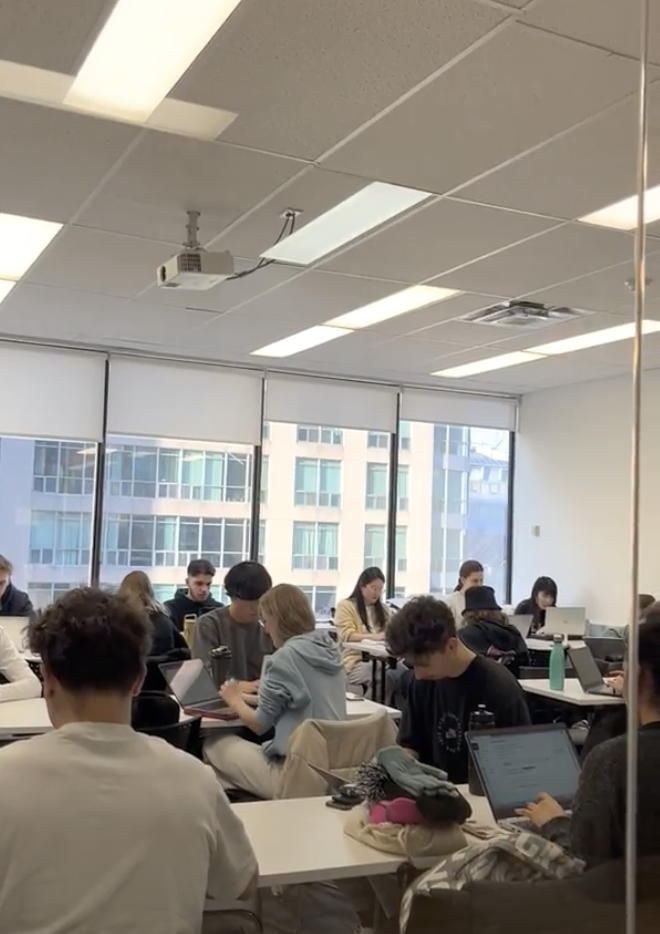 【カナダ・語学学校】ILAC 高校生英語コース - Connect Study 海外留学センター